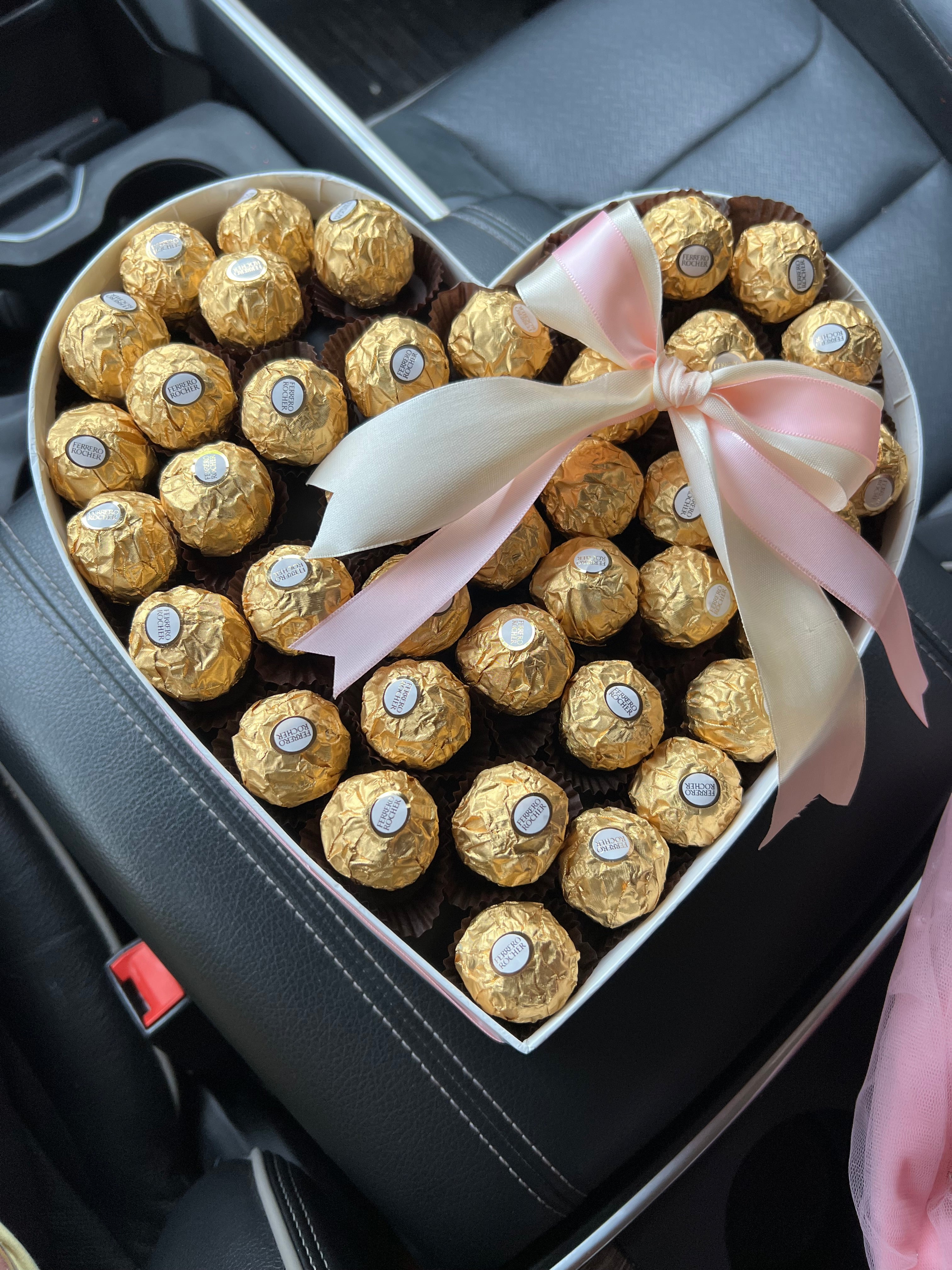 Ferrero Rocher small heart – M|C FLORAL STUDIO